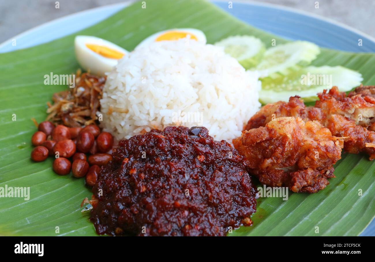 Sambal Chili Paste, an Important Component of Popular Malay Breakfast ...