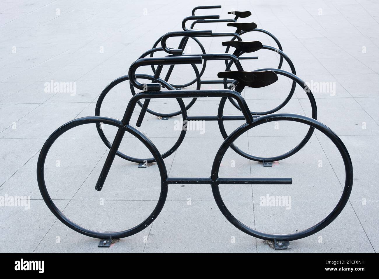 Sidewalk curb bicycle hi-res stock photography and images - Alamy