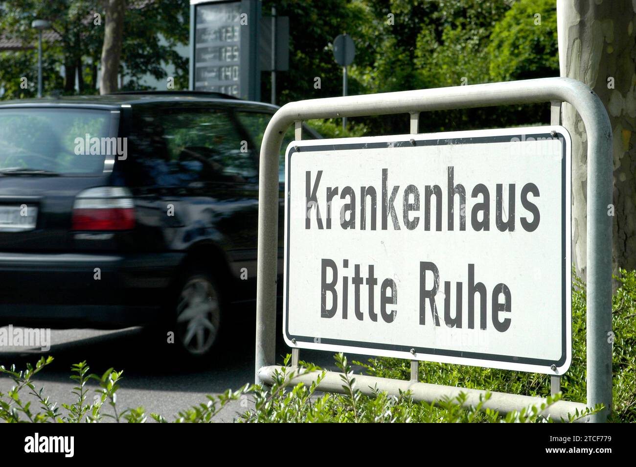 Schild Krankenhaus bitte Ruhe, Deutschland, Vaihingen Enz, BLF ...