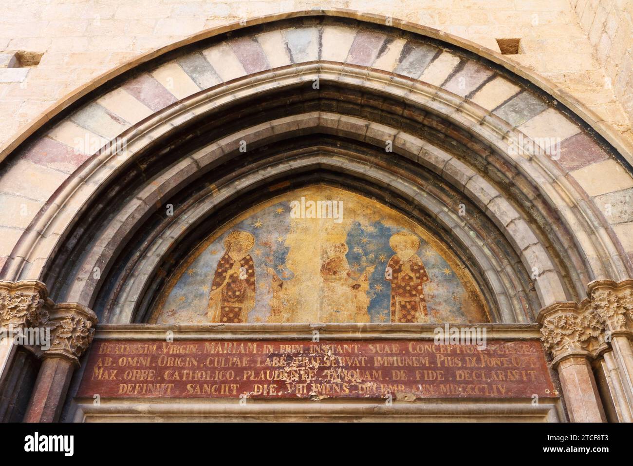 Views and details around the San Felix (San Feliu) Basilica, Girona ...