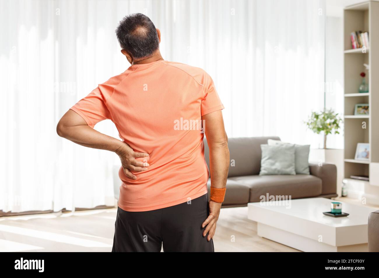 Back sprain hi-res stock photography and images - Alamy