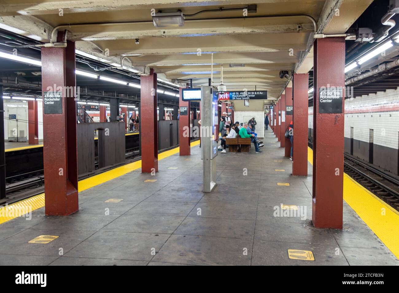 47-50 Street Rockefeller subway station, New York City , United States ...