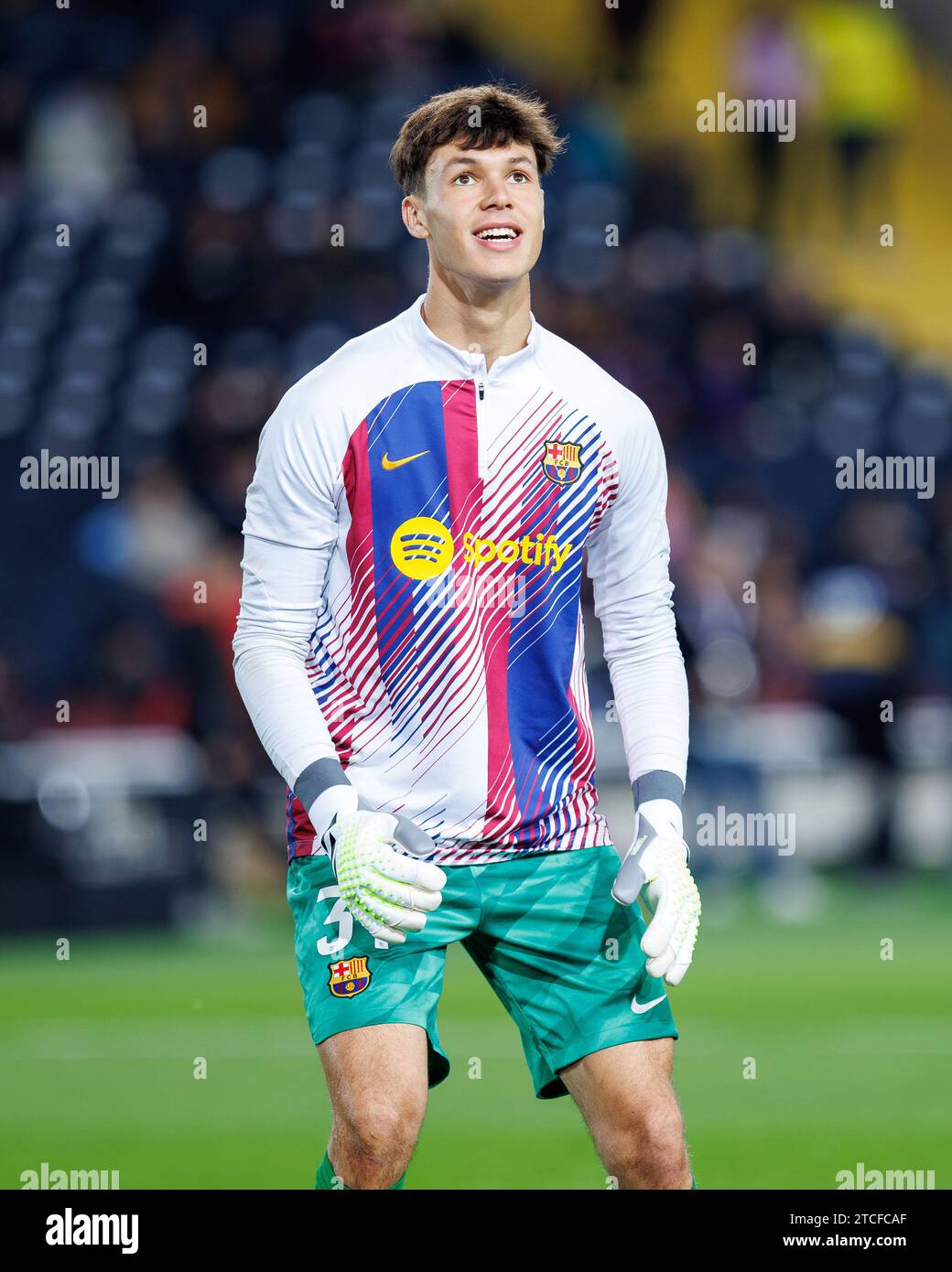 Barcelona, Spain. 10th Dec, 2023. Diego Kochen warms up prior to the LaLiga EA Sports match ...