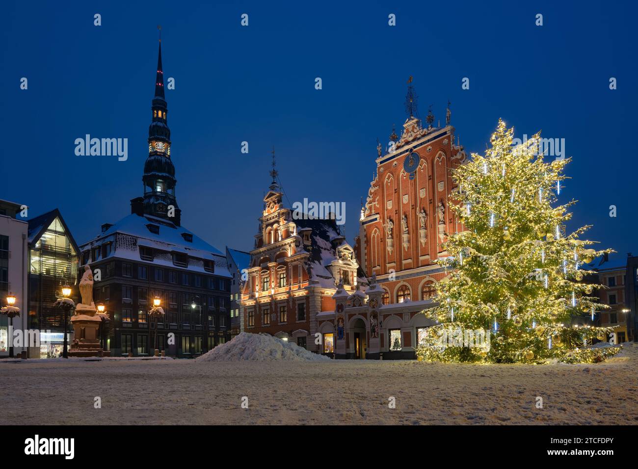Riga Town Hall Square with a decorated Christmas tree before the ...