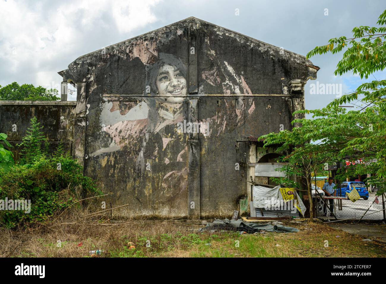 The Hakka Dancing Girl by Julia Volchkova. Balik Pulau street art ...