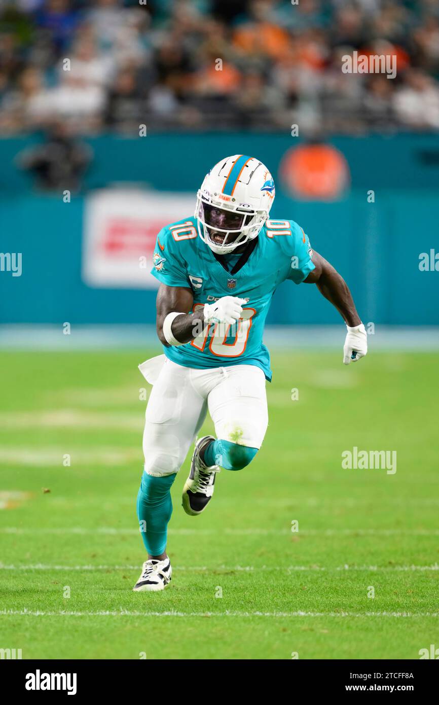Miami Dolphins wide receiver Tyreek Hill (10) runs a play during an NFL ...