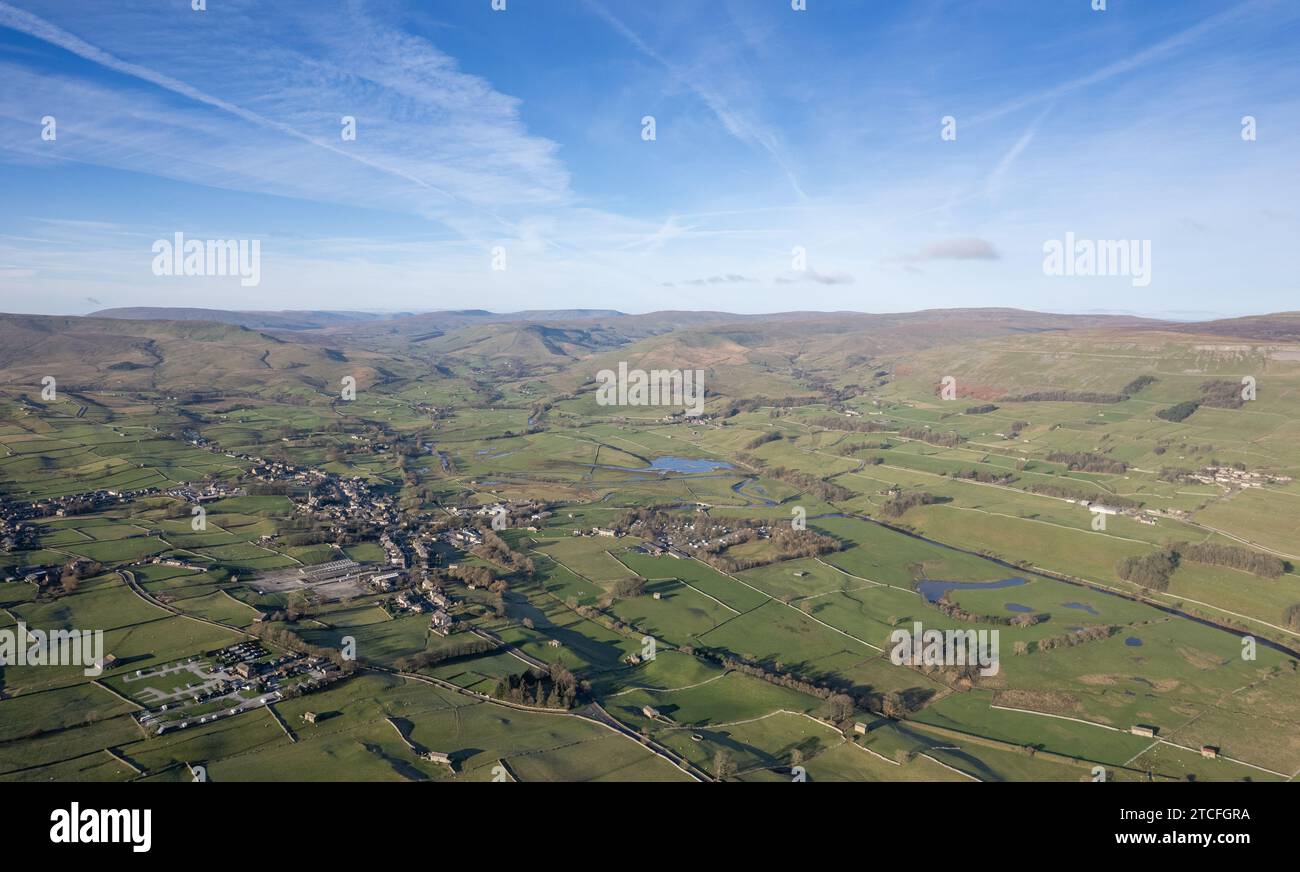 Wensleydale countryside on a frosty winters morning. Yorkshire Dales ...