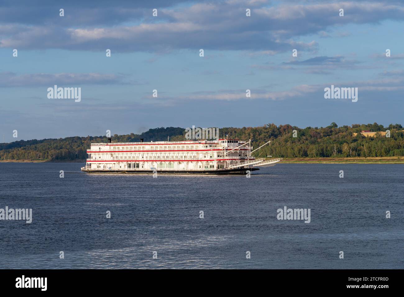 Natchez, MS - 26 October 2023: Paddle steamer river cruise boat ...