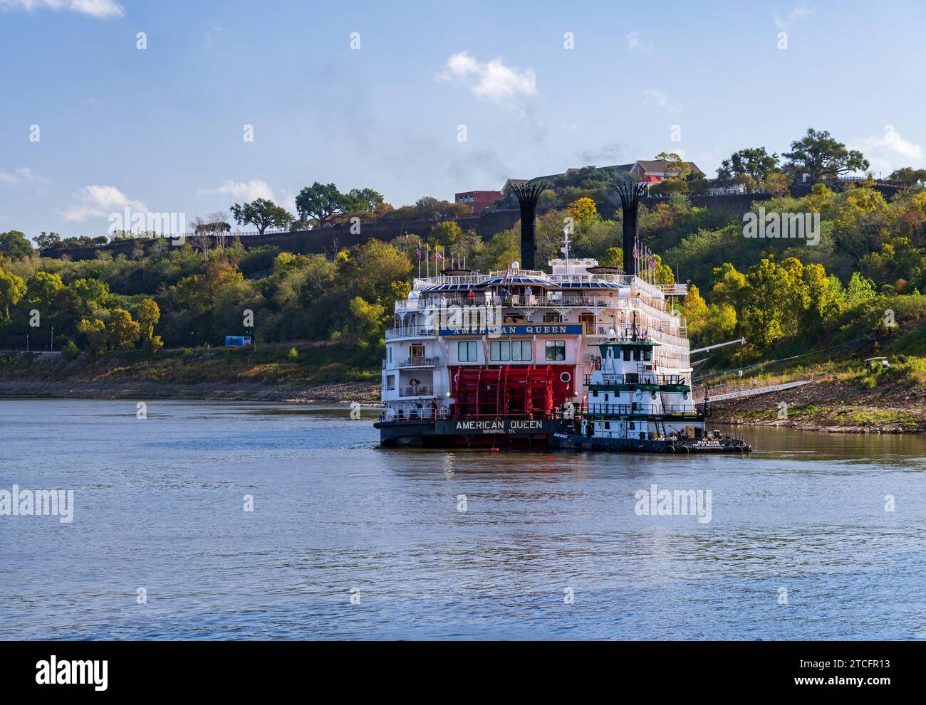 Natchez, MS - 26 October 2023: Paddle steamer river cruise boat ...