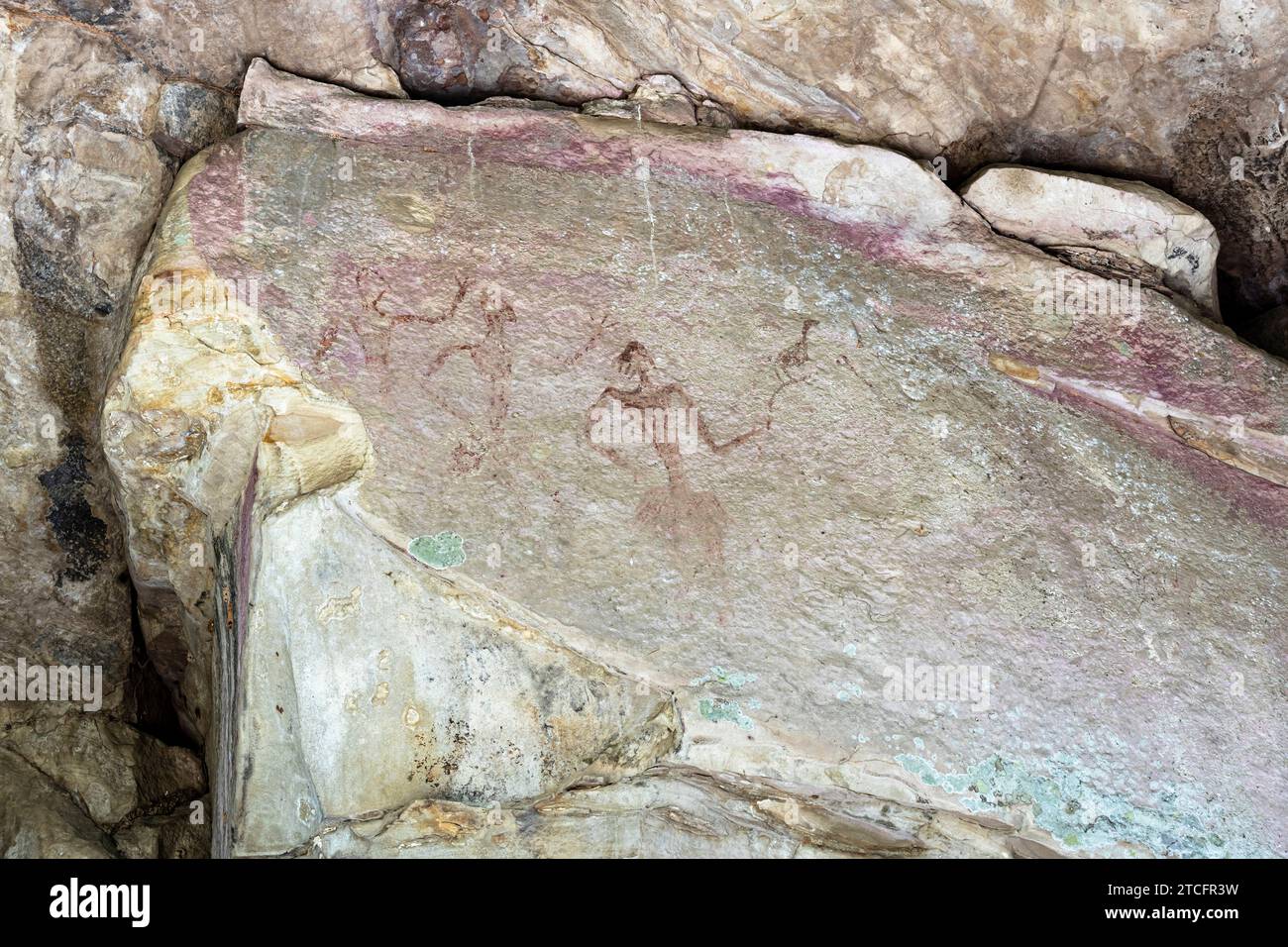 Wat Khao Chan Ngam(Wat Loet Sawat), Prehistoric rock paintings site ...