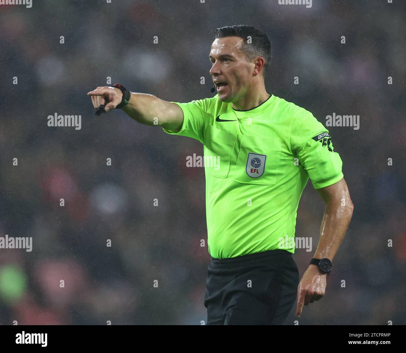 Referee Dean Whitestone gives instructions during the Sky Bet ...