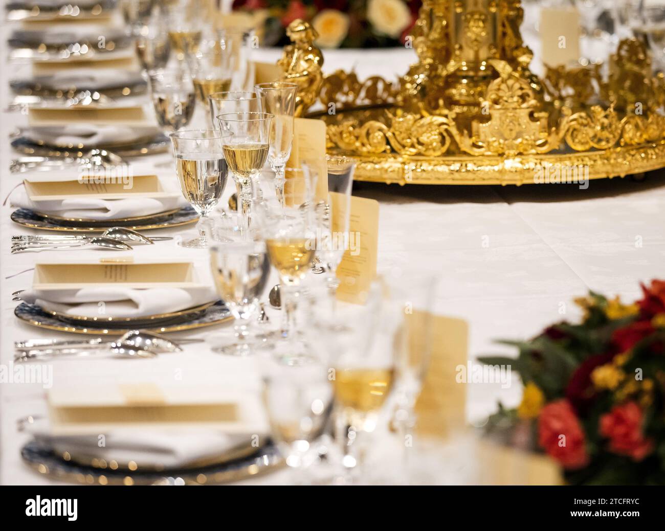 Tafeldekken hi-res stock photography and images - Alamy