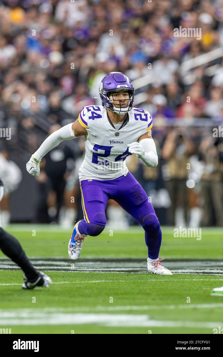 Minnesota Vikings safety Camryn Bynum (24) against the Las Vegas ...