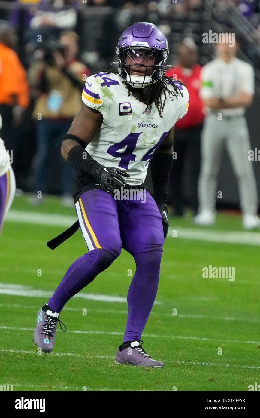 Minnesota Vikings safety Josh Metellus (44) lines up against the Las ...