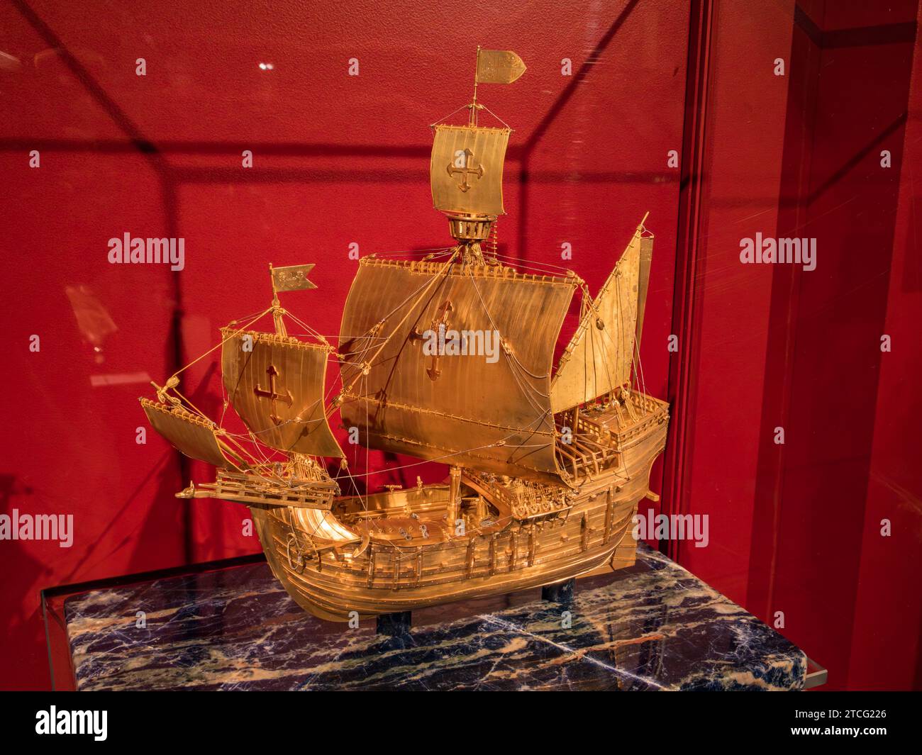 A gold model of the "Santa Maria" International Maritime Museum in ...