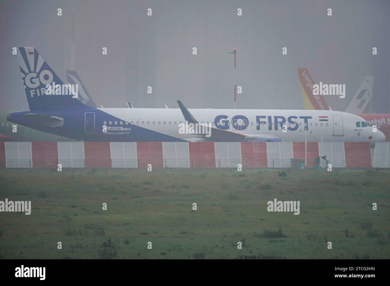 Go first a320 hi-res stock photography and images - Alamy