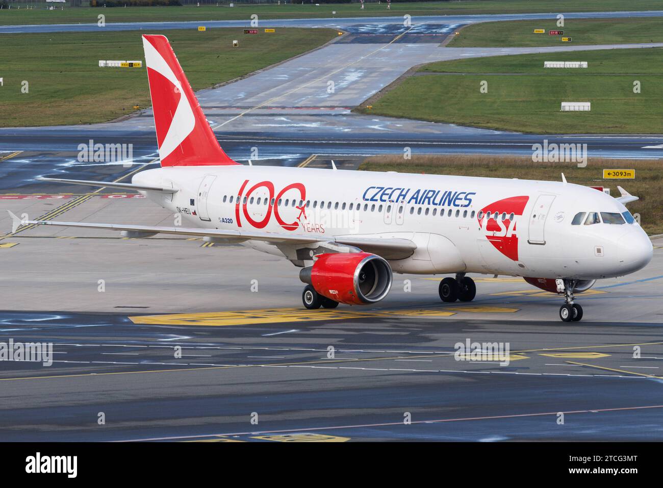 100 years livery hi-res stock photography and images - Alamy