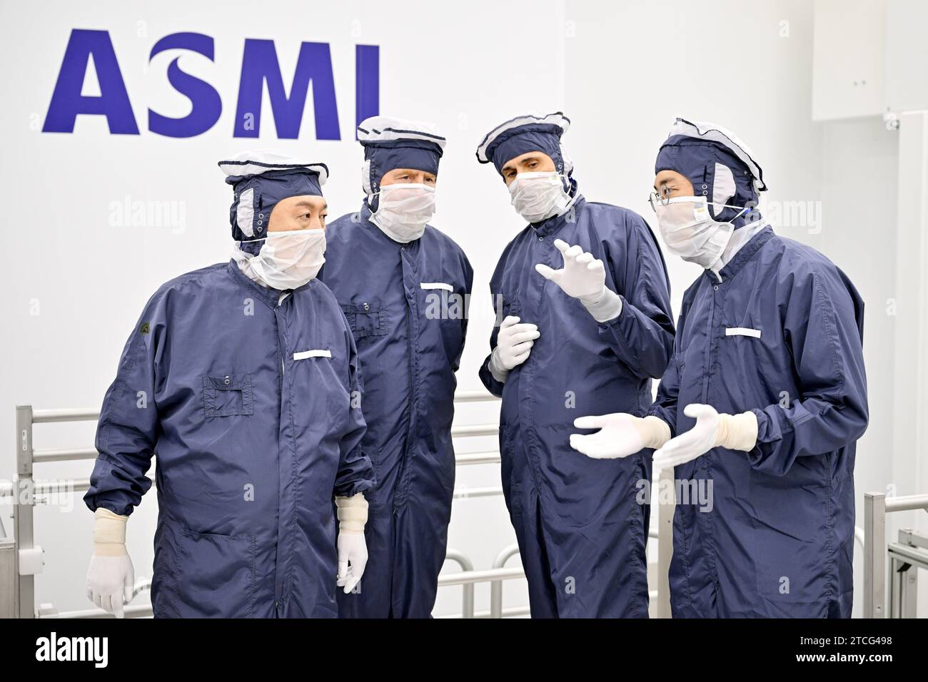 13th Dec, 2023. Yoon visits ASML headquarters South Korean President ...
