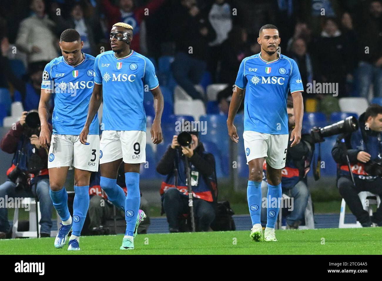 Naples, Italy. 12th Dec, 2023. Victor Osimen of SSC Napoli celebrates ...