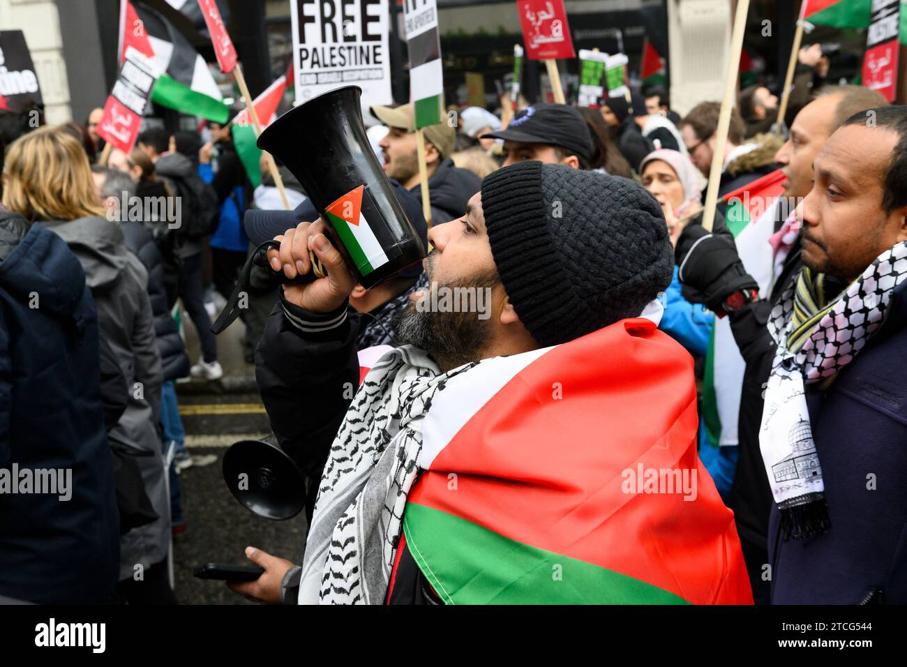 Palestine protester london hi-res stock photography and images - Alamy