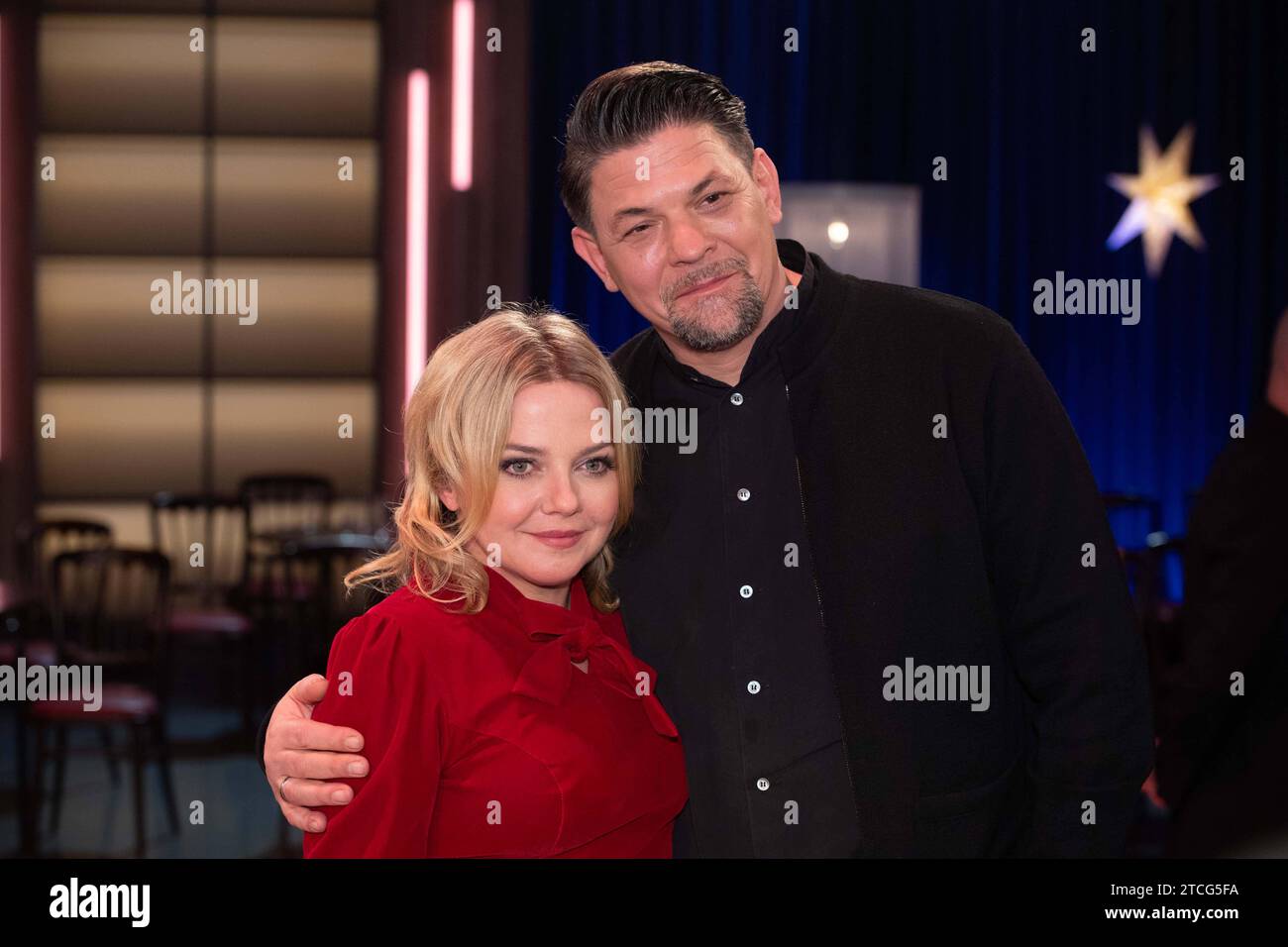 von links: Annett LOUISAN, Saengerin, Musikerin, Tim MAELZER, Koch, zu ...