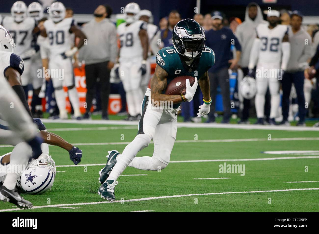 Philadelphia Eagles wide receiver DeVonta Smith (6) runs after a ...