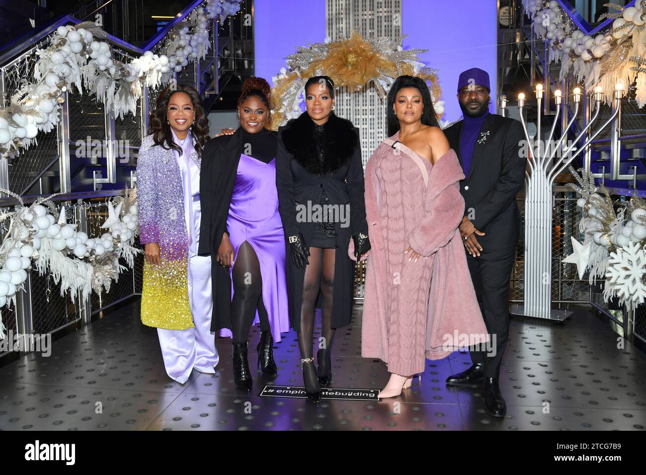 Photo by: NDZ/STAR MAX/IPx 2023 12/12/23 Oprah Winfrey, Danielle Brooks ...