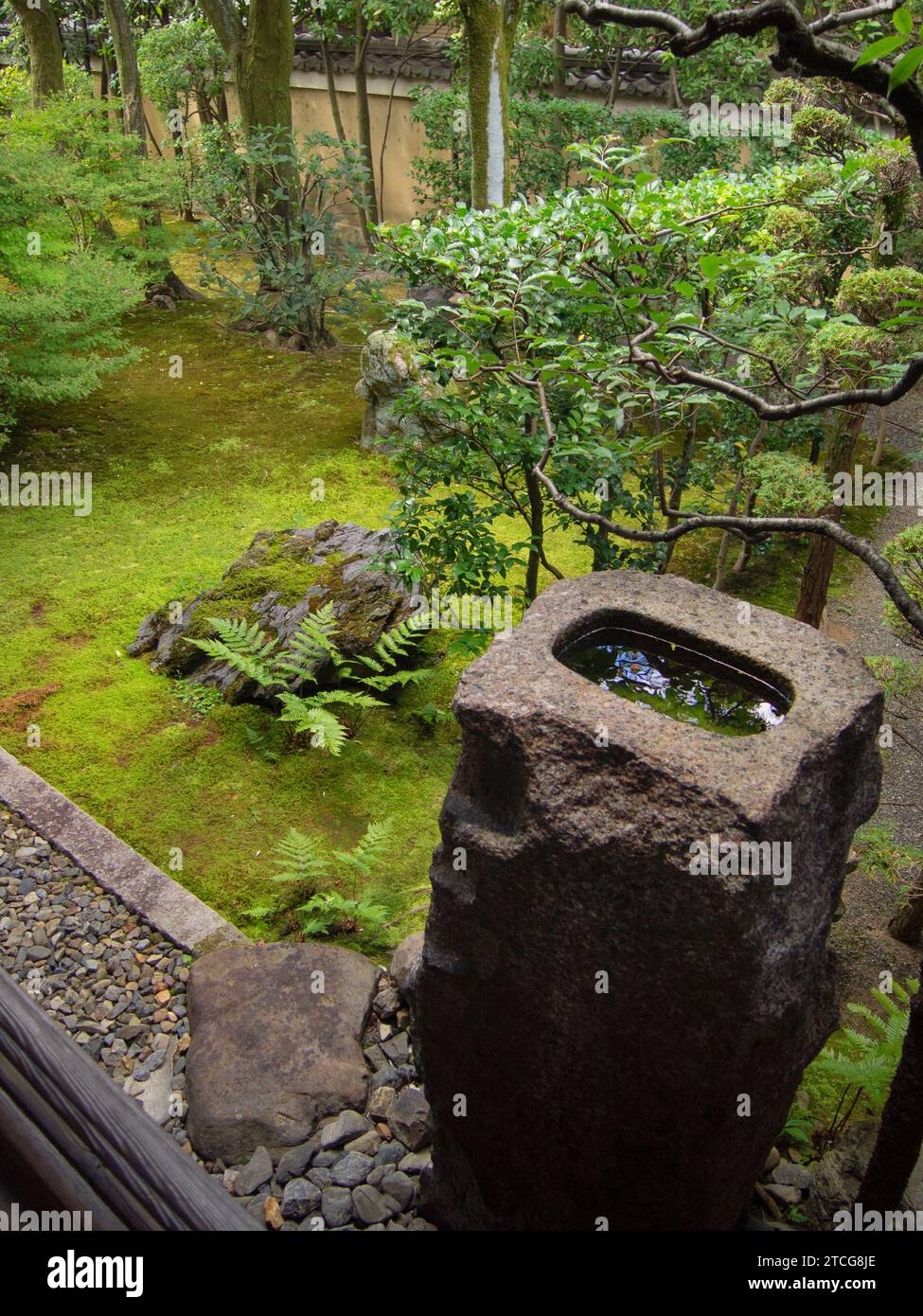 Shoden Eigen-in Temple at the head of Kenninji Temple at Kyoto Stock ...