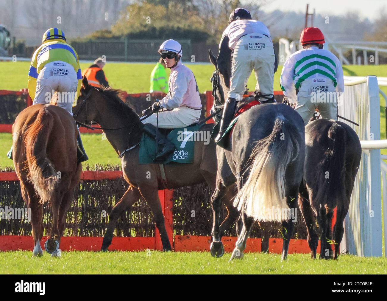 Carl millar national hunt race hi-res stock photography and images - Alamy