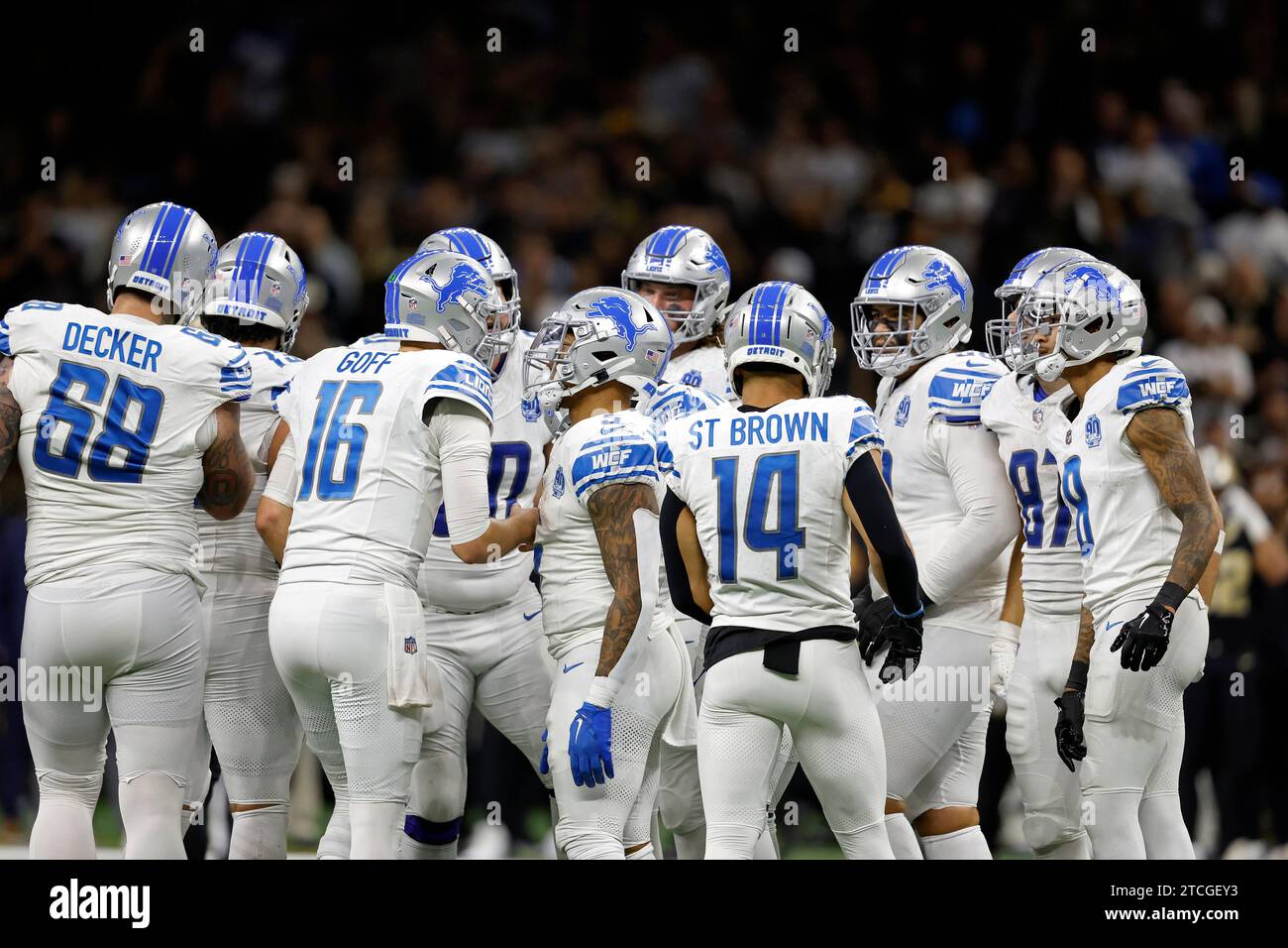Detroit Lions quarterback Jared Goff (16) leads their team in a huddle ...