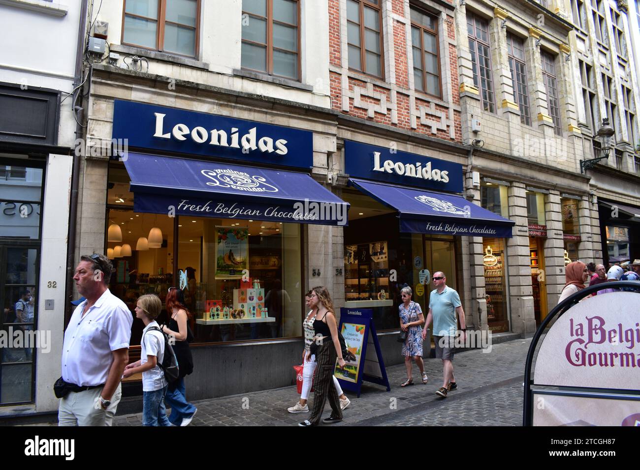 Exterior facade of the Belgian chocolate store Leonidas near Grand ...
