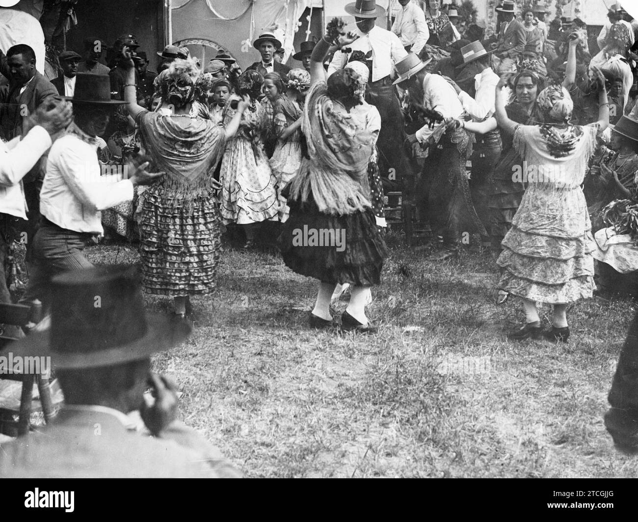 Women at play Black and White Stock Photos & Images - Alamy