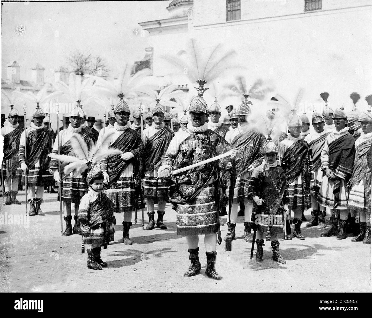 02/28/1929. Seville. Roman Centuria - photo of Perez Romero's son ...