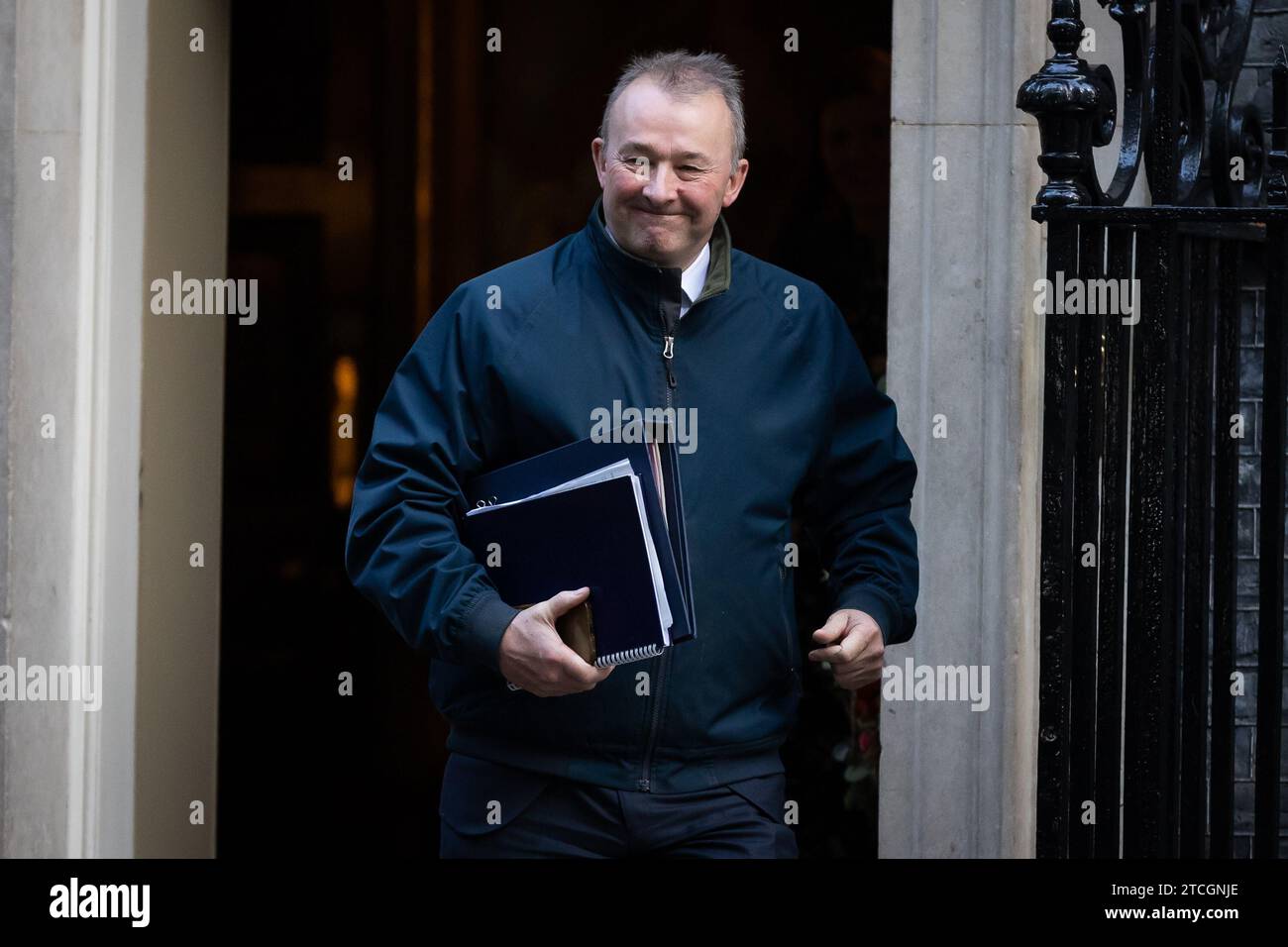 London, UK. 12th Dec, 2023. Simon Hart leaves 10 Downing Street after a ...