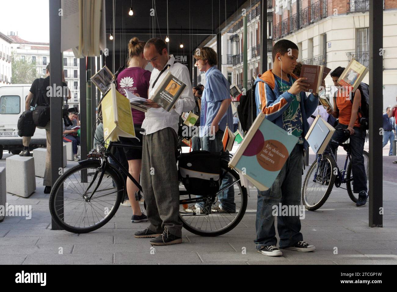 Madrid, 04/23/2007. Day of the book. Inauguration of the Night of Books ...