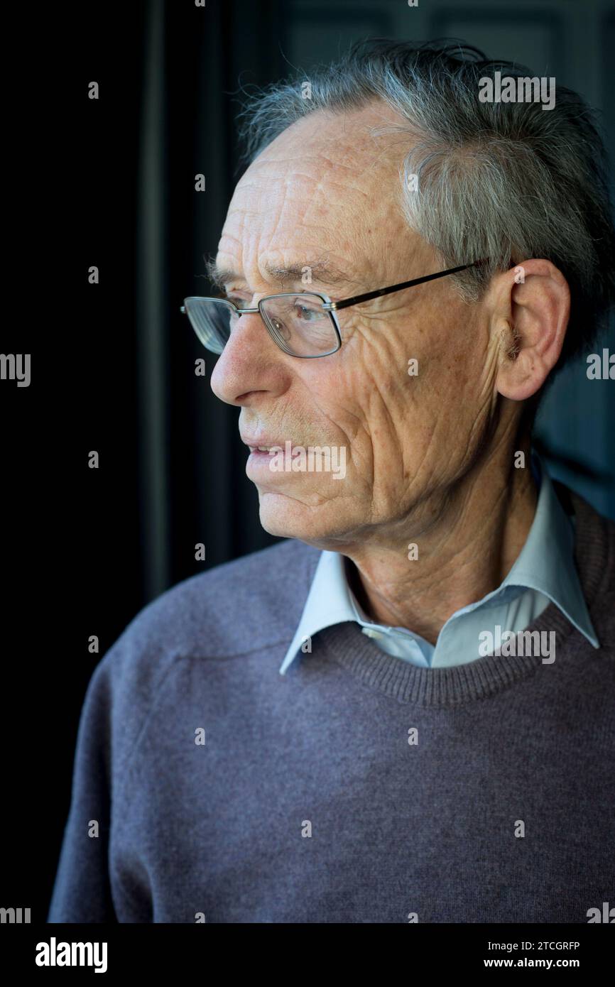 Madrid, 10/12/2013. Interview with historian John Elliot. Photo ...