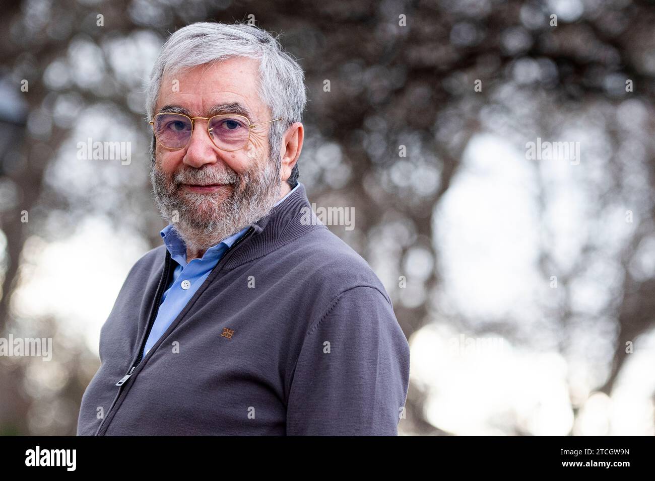 Madrid, 03/04/2022. Retirement park. Portrait of the writer Antonio ...