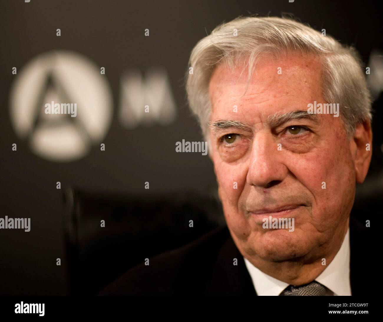 Madrid, 11/3/2010. The 2010 Nobel Prize in Literature presents his new ...