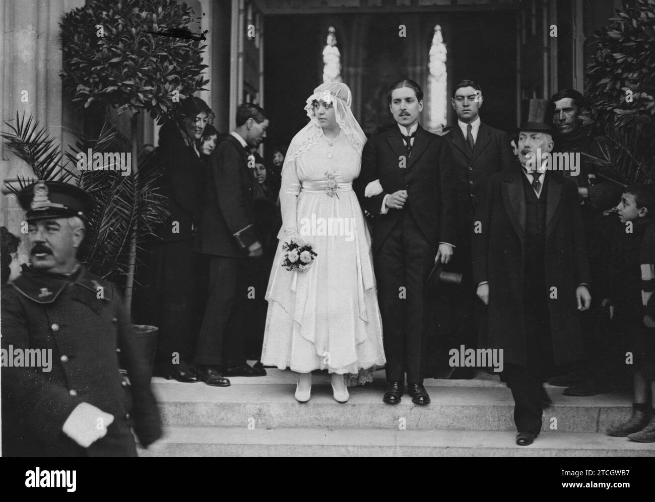 12/31/1915. Luca de Tena family. Fernando's wedding. Credit: Album ...