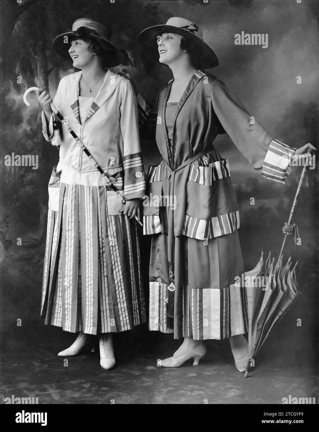 Approximate date Black and White Stock Photos & Images - Alamy