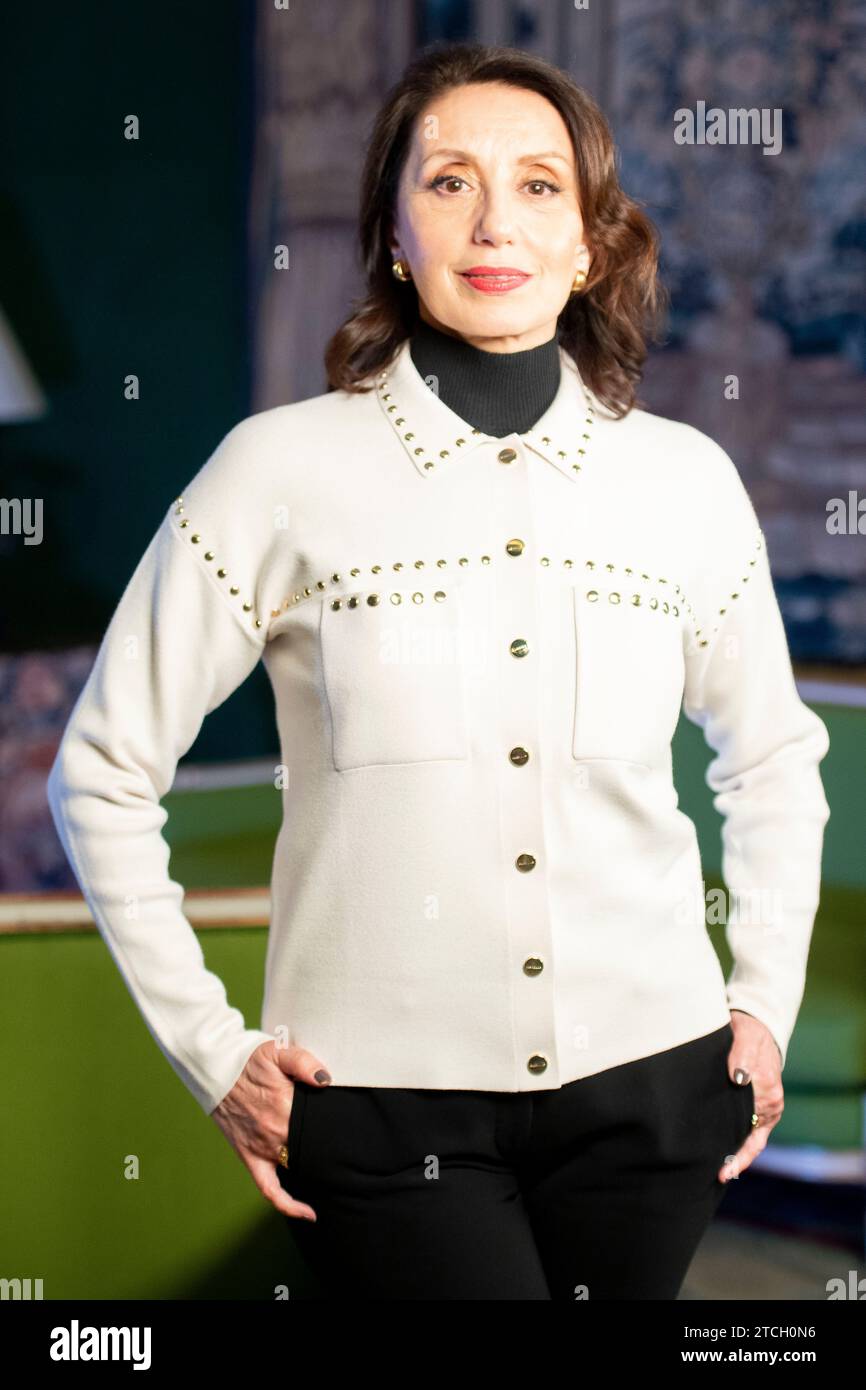 Madrid, 03/03/2022. Posado interview with the singer Luz Casal. Photo ...