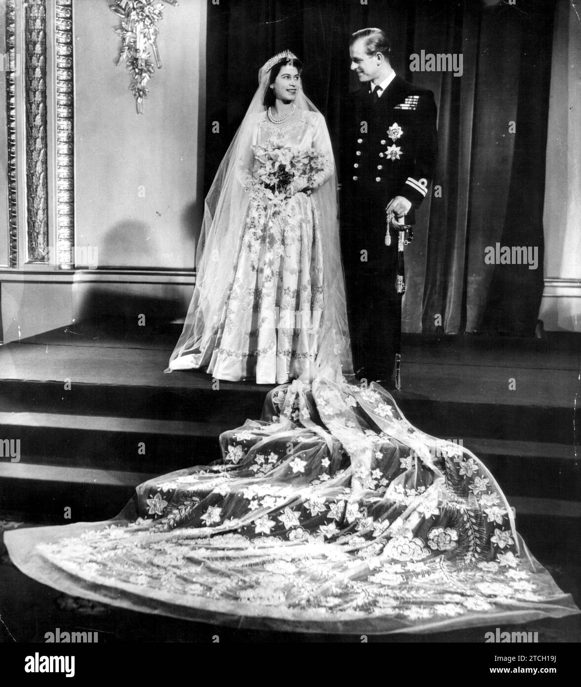 11/20/1947. Photo of the wedding of Elizabeth II of England with Philip ...