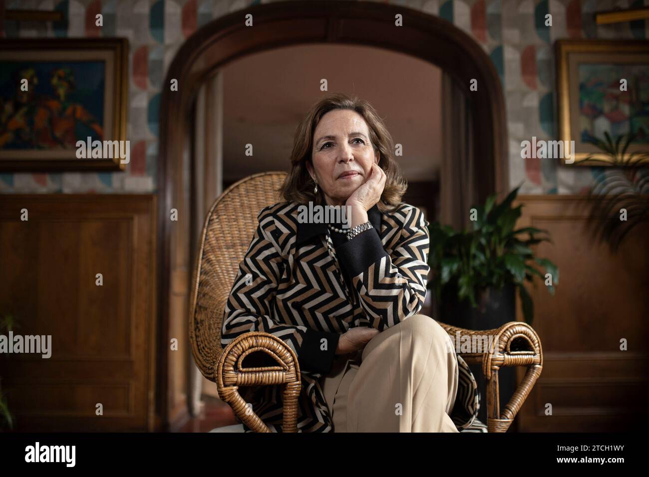 Isabel cuadrado hi-res stock photography and images - Alamy
