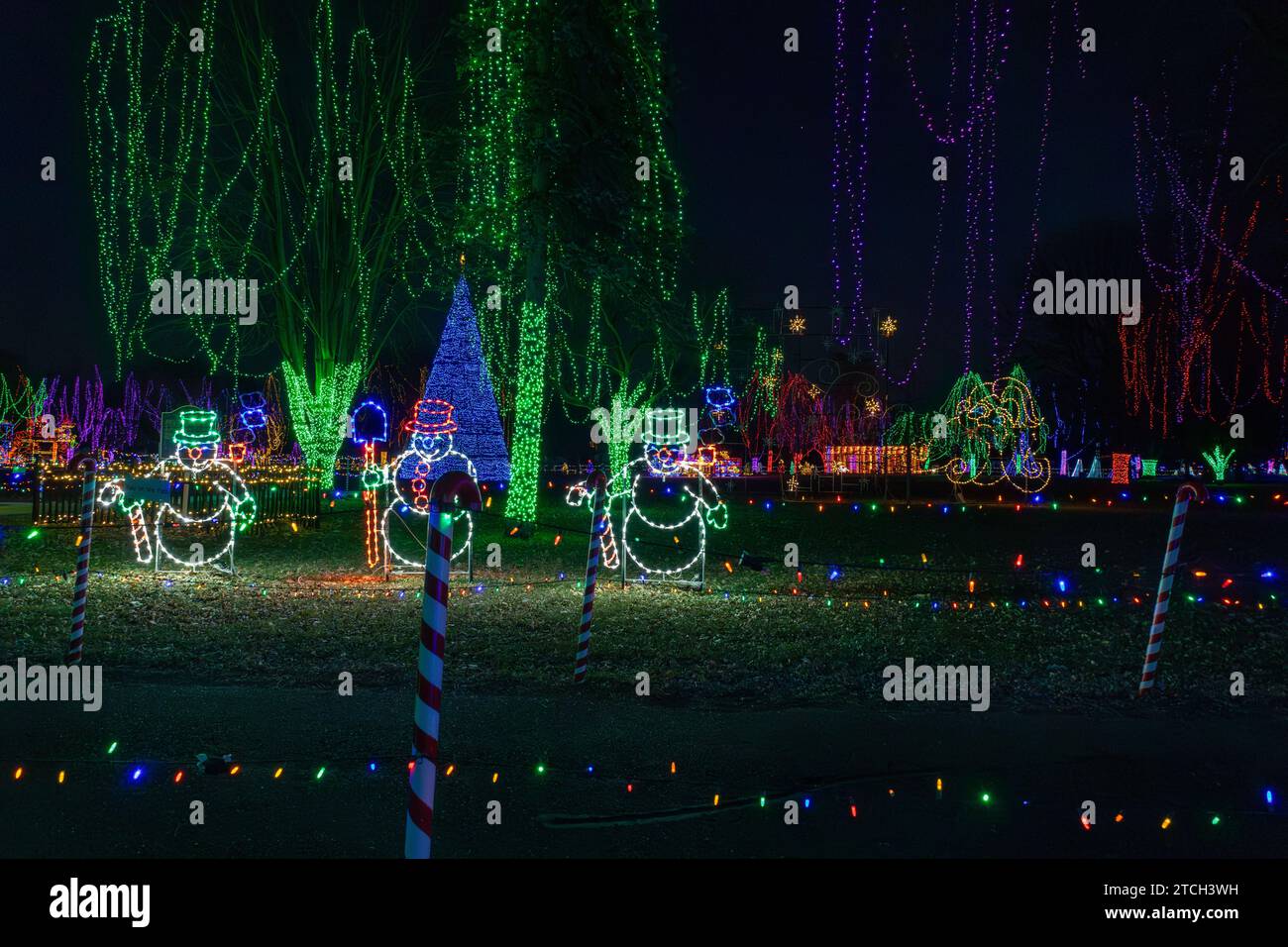 Jolly characters hi-res stock photography and images - Alamy