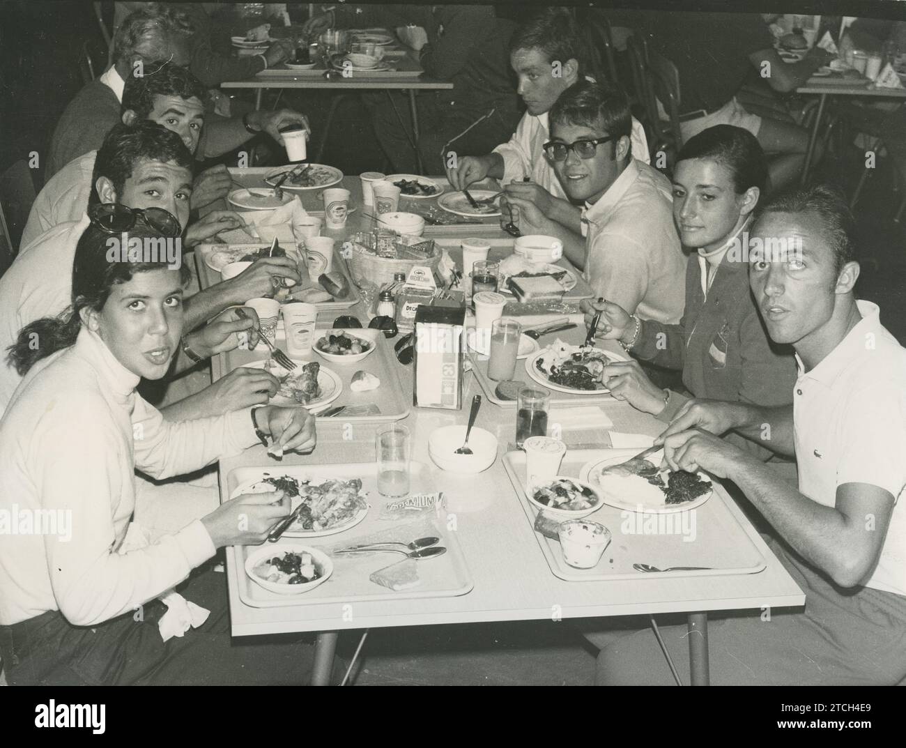 Mexico, 10/12/1968. Mexico Olympic Games. The Spanish swimmers María ...