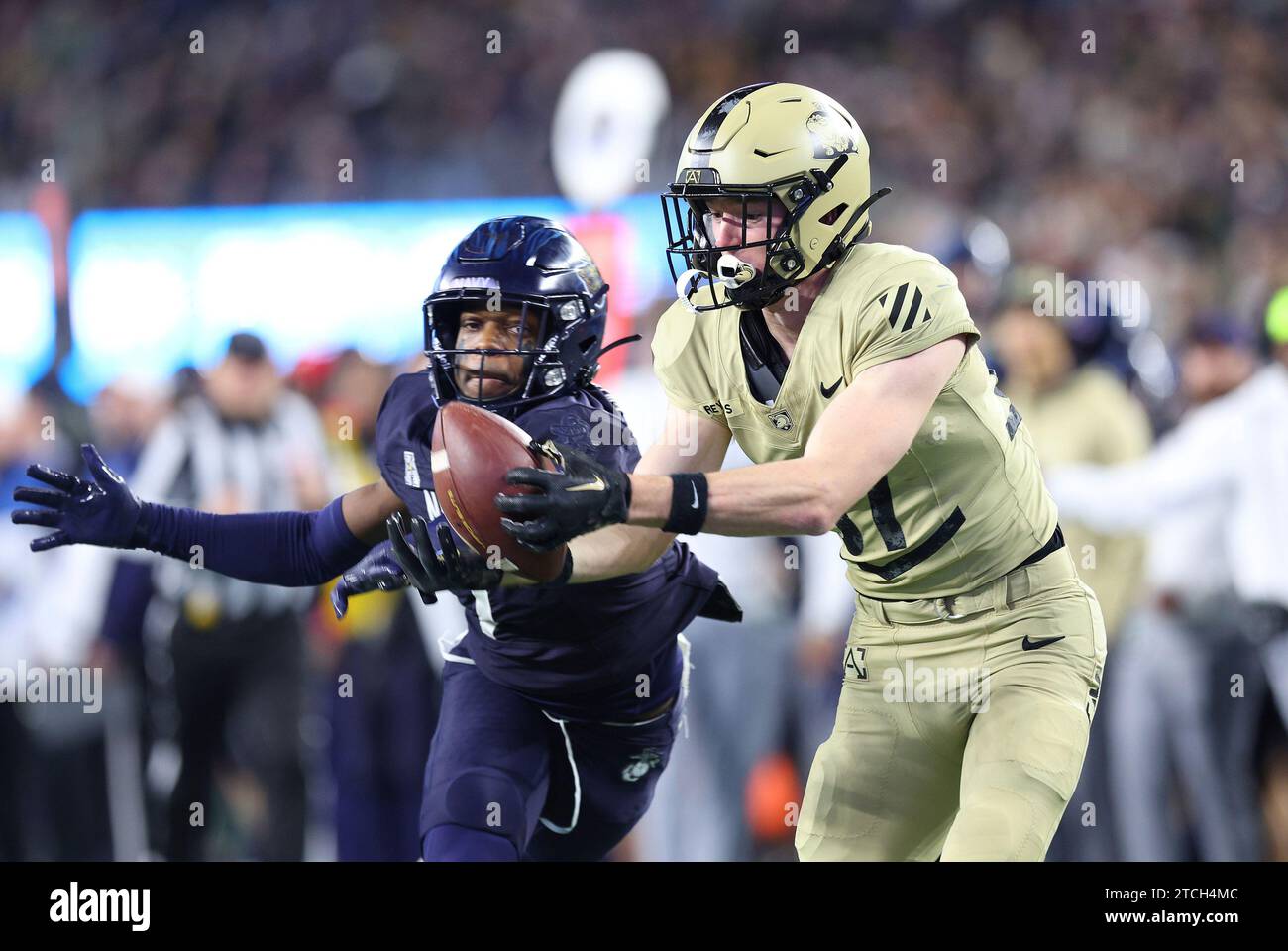 FOXBOROUGH, MA - DECEMBER 09: Army Black Knights wide receiver Casey ...