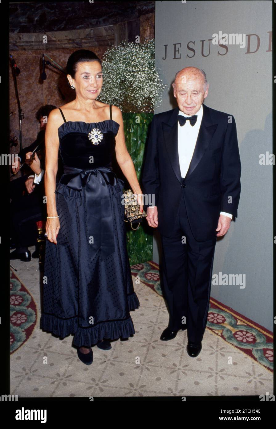 Charo palacios condesa de montarco hi-res stock photography and images ...