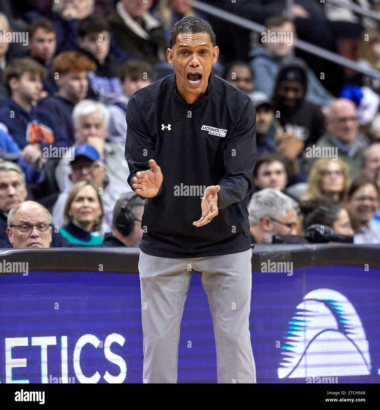 Monmouth college new jersey hi-res stock photography and images - Alamy