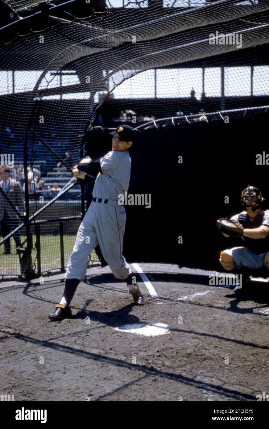 CHICAGO, IL - MAY 6: Dale Long #3 of the Pittsburgh Pirates takes ...