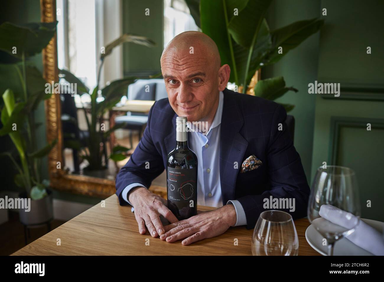 Madrid, 02/10/2022. Portraits posed to sommelier David Robledo, from ...